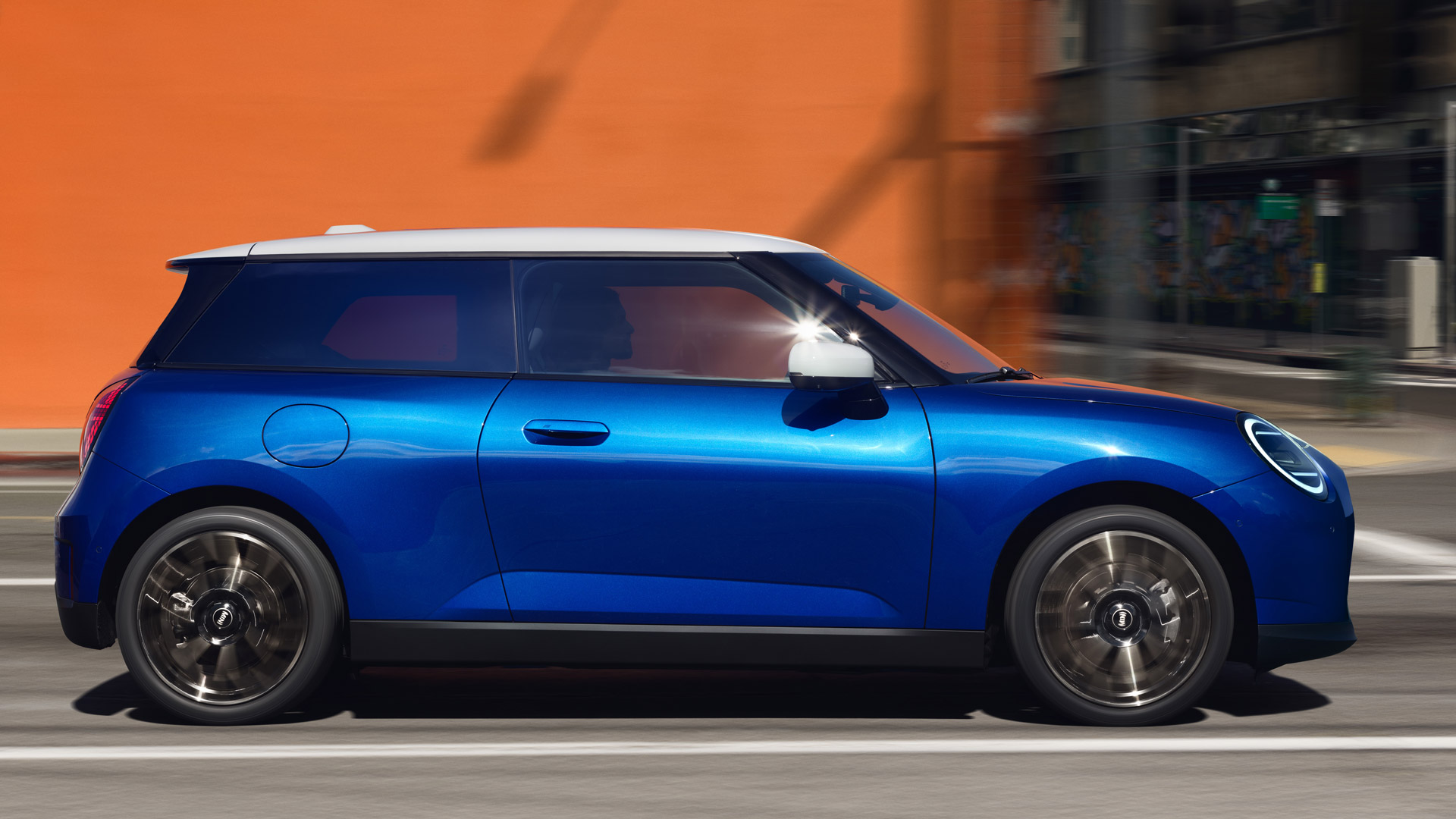 All-Electric MINI Cooper | MINI Japan