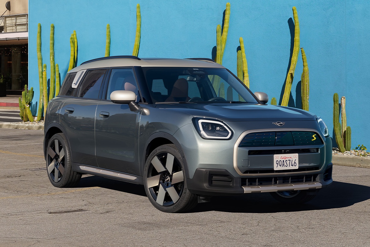THE NEW ALL-ELECTRIC MINI COUNTRYMAN.｜MINI Japan