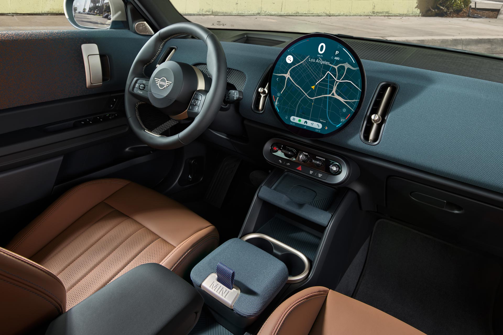 The New MINI Countryman.｜MINI Japan