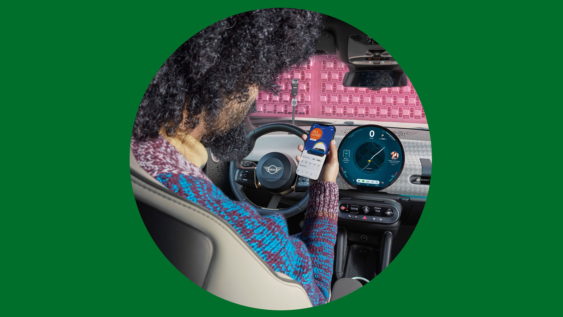 MINI CONNECTED BASE. スマートに進化したMINIの走り。 | MINI Japan