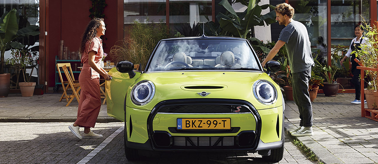 MINI 自動車保険・MINI 延長保証 | MINI Japan