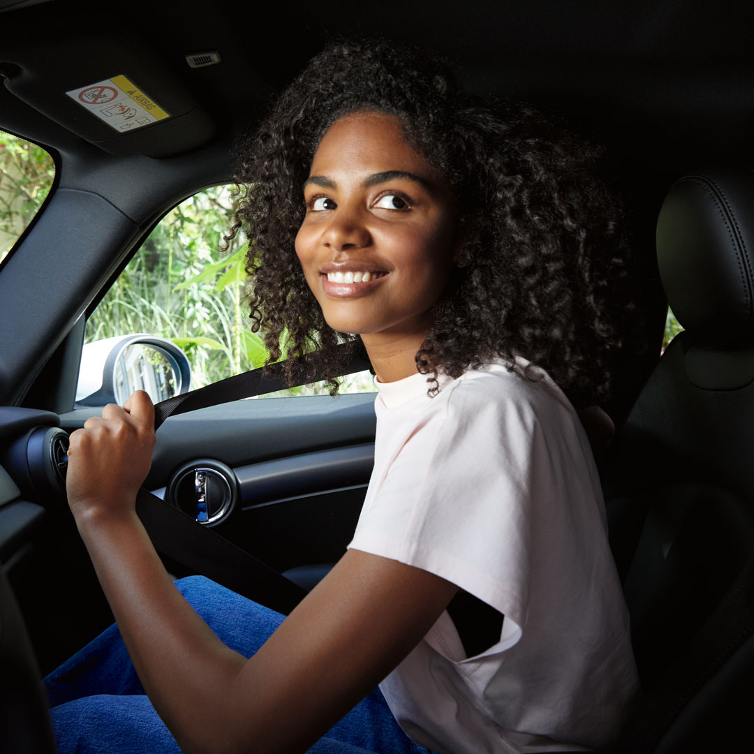 MINI CARE. 修理保証・メンテナンス・緊急対応のサポートプラン| MINI Japan