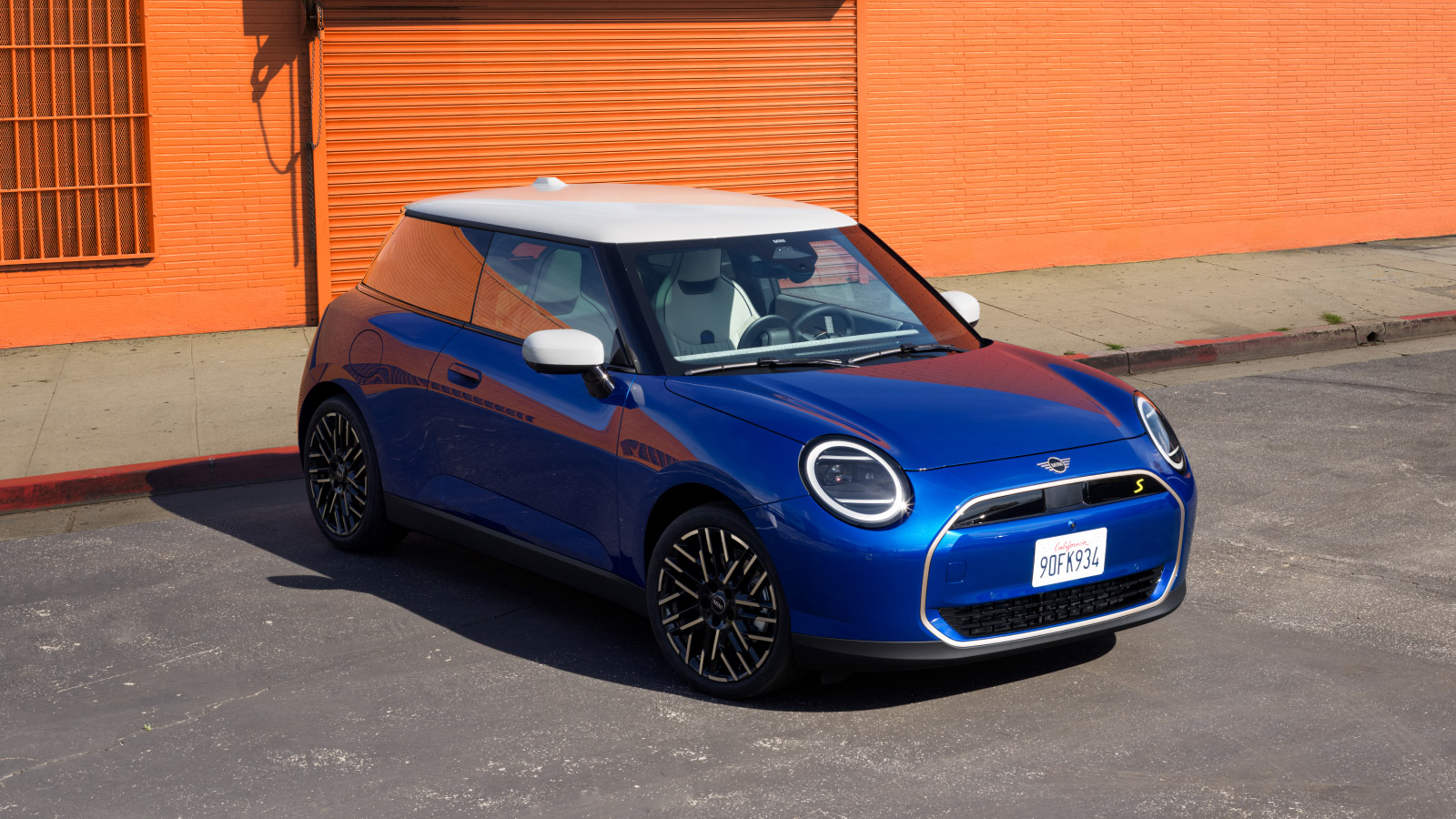 THE NEW ALL-ELECTRIC MINI COOPER.｜MINI Japan